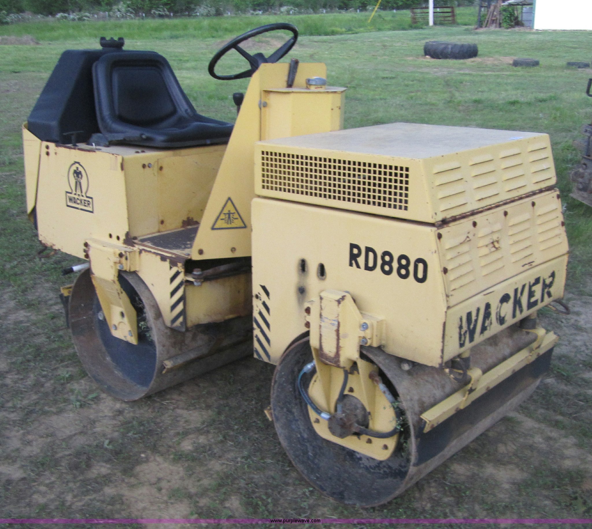 1992 Wacker RD880 roller in Grove, OK | Item 3883 sold | Purple Wave
