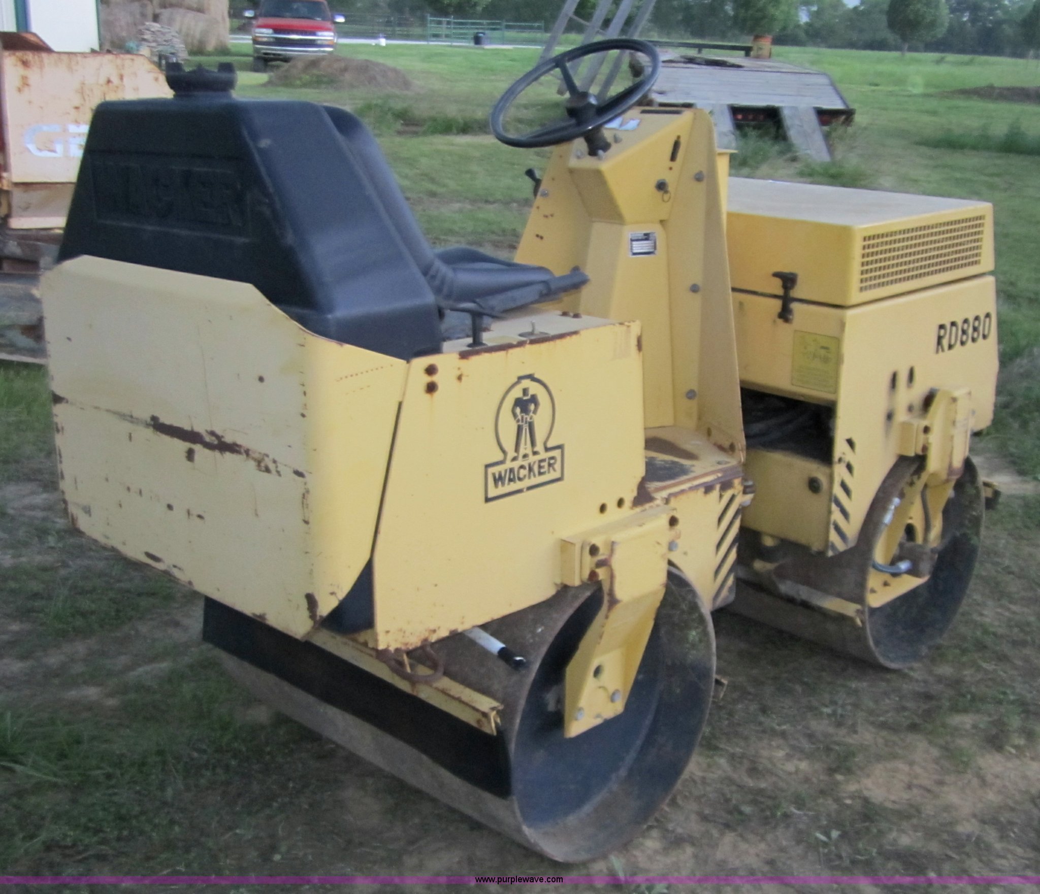 1992 Wacker RD880 roller in Grove, OK | Item 3883 sold | Purple Wave