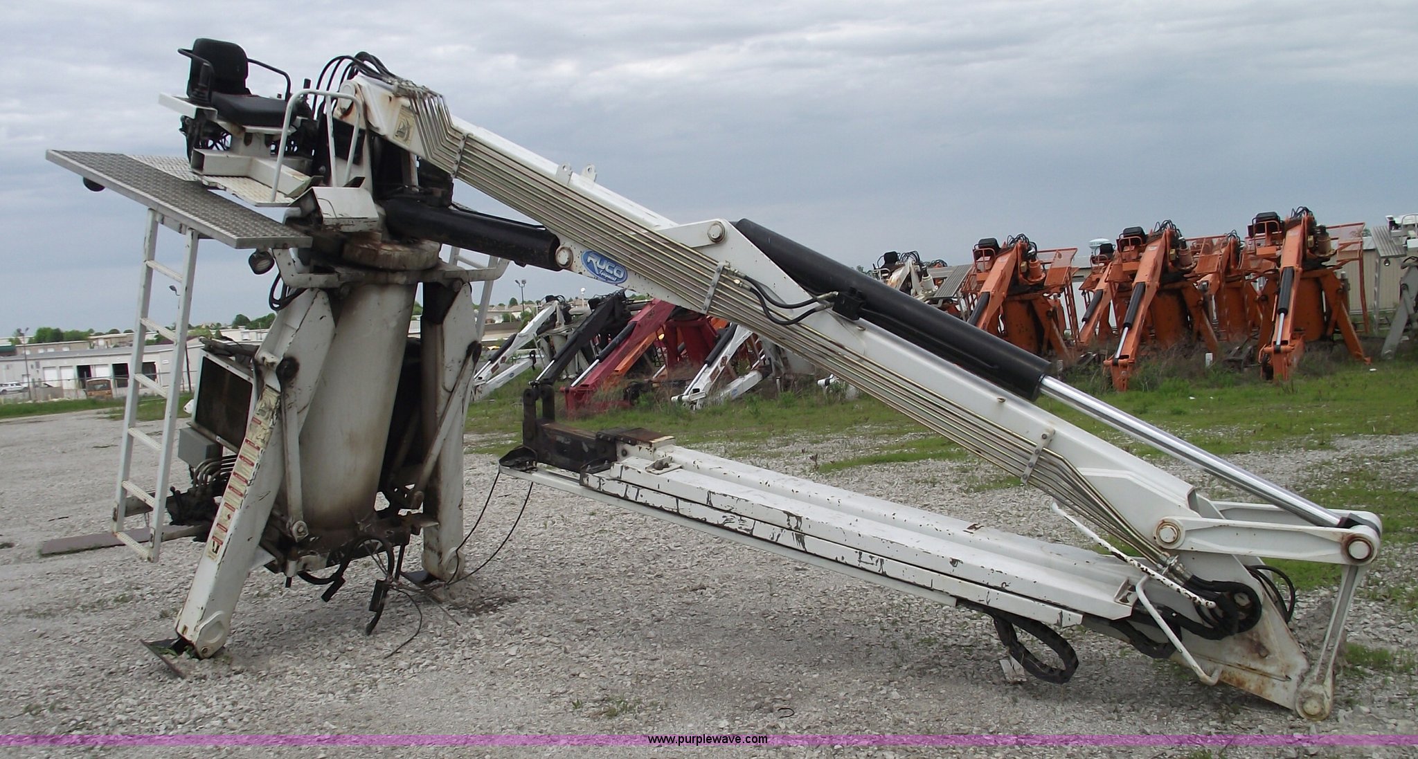 2005 IMT 16000 Series III hydraulic loader crane in Lee's Summit, MO ...