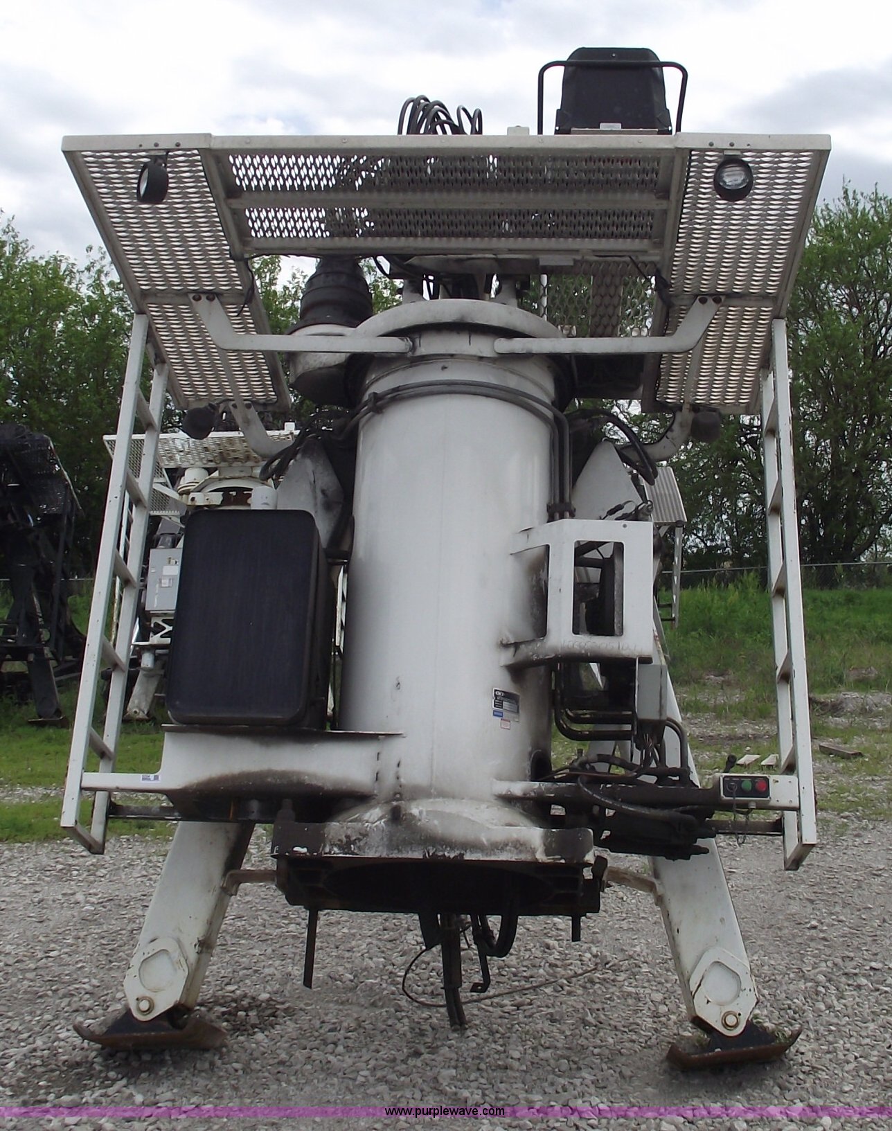 2005 IMT 16000 Series III hydraulic loader crane in Lee's Summit, MO ...