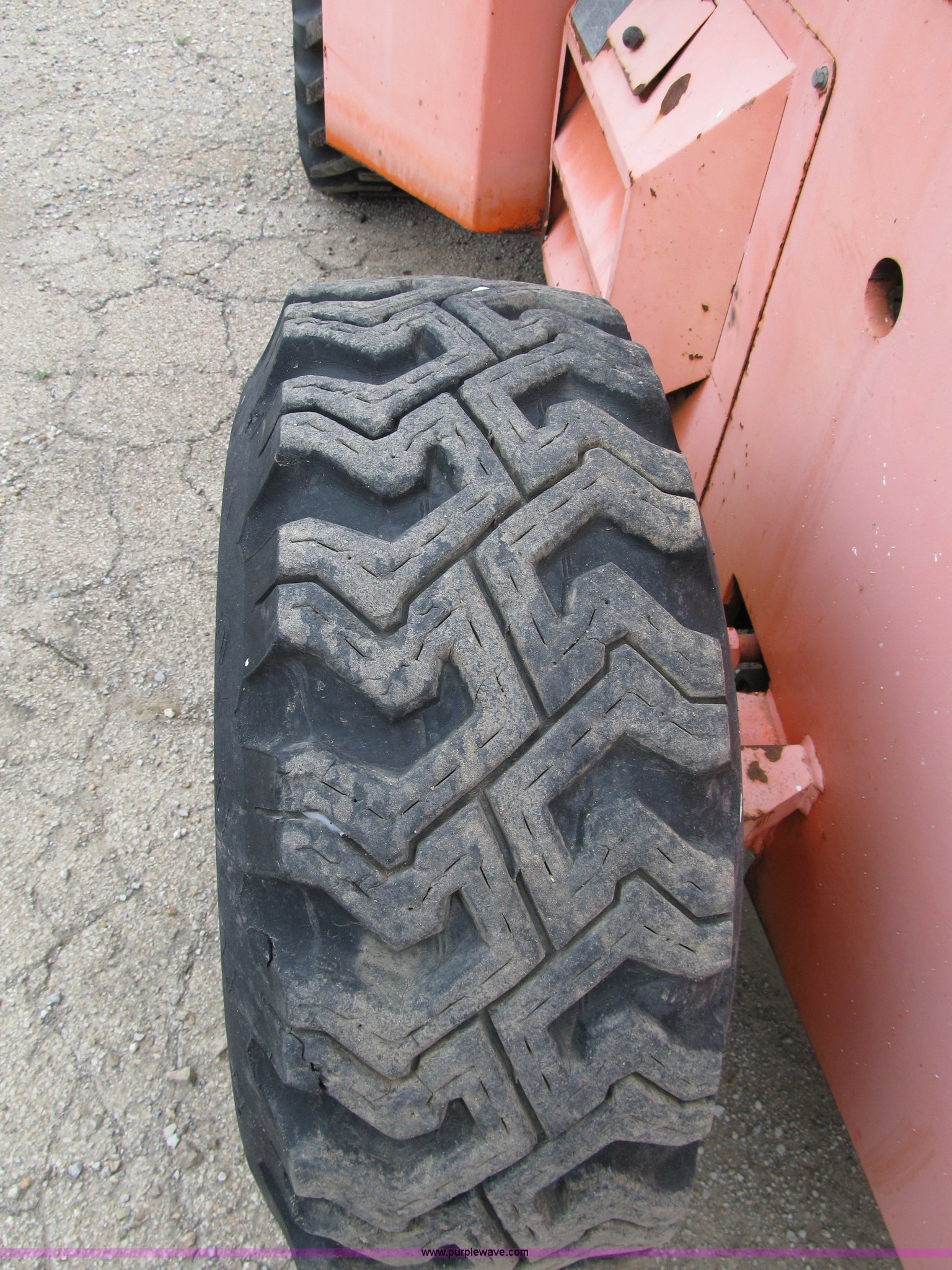 Calavar Condor 60N 60' manlift in Topeka, KS | Item 8986 sold | Purple Wave