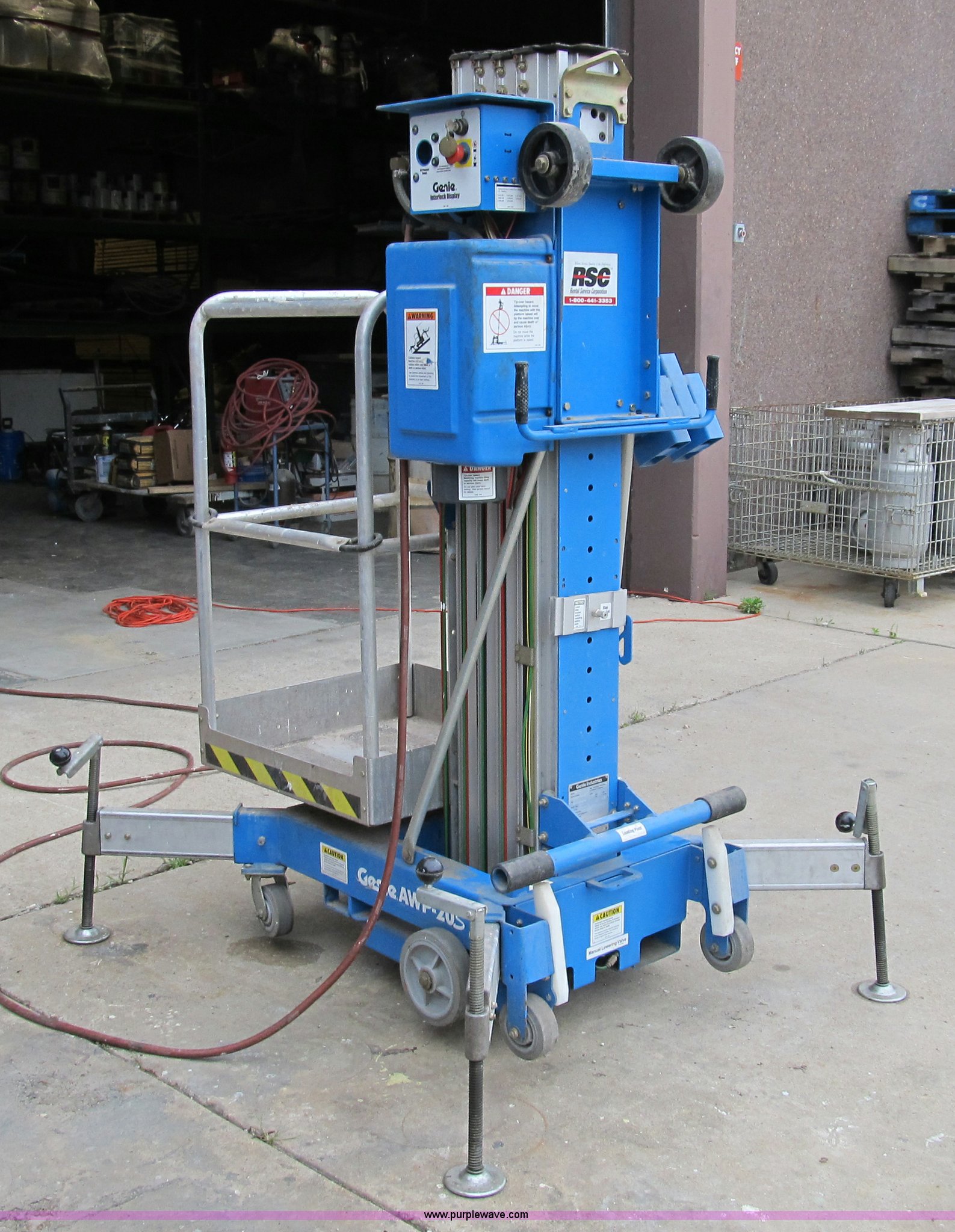 1999 Genie AWP-20S 20' aerial work platform in Topeka, KS | Item 8987 ...