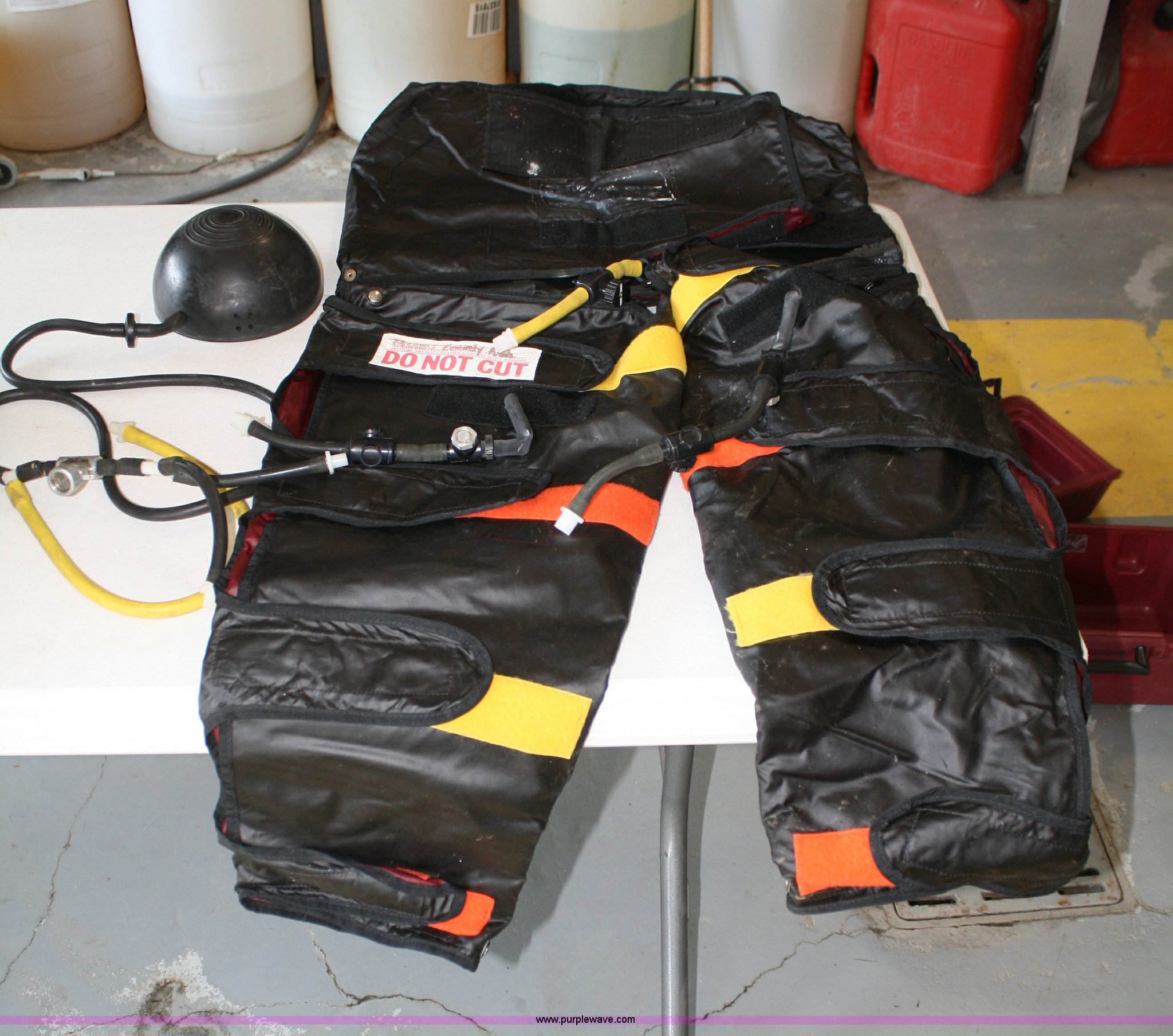 (2) Gladiator anti-shock pants in Paola, KS | Item 4689 sold | Purple Wave