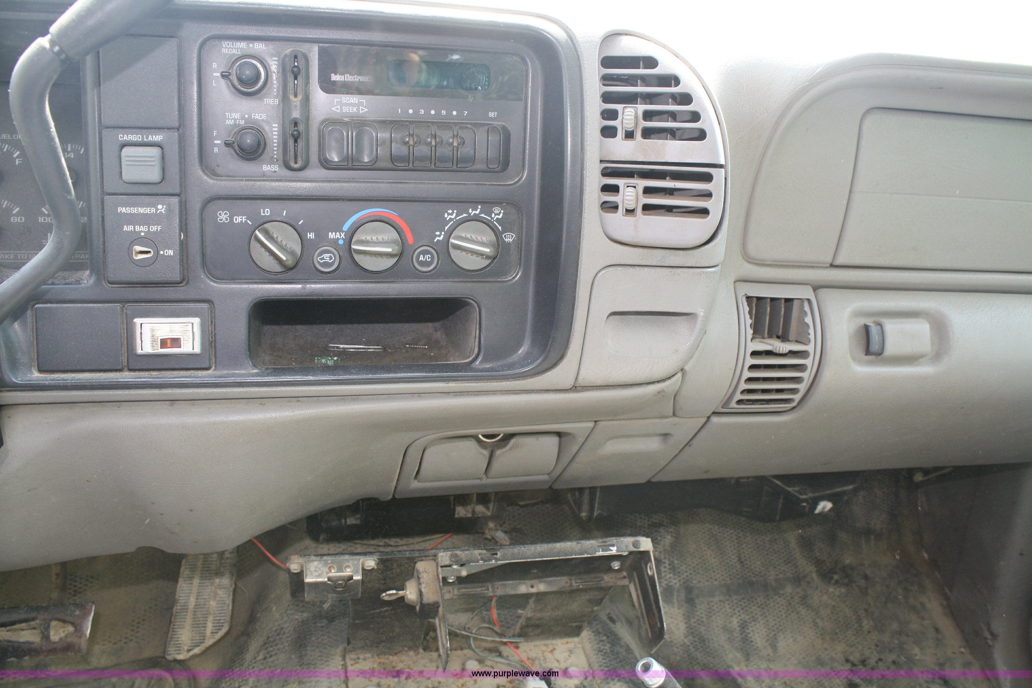 1998 Chevrolet C1500 pickup truck in Paola, KS | Item 5099 sold ...