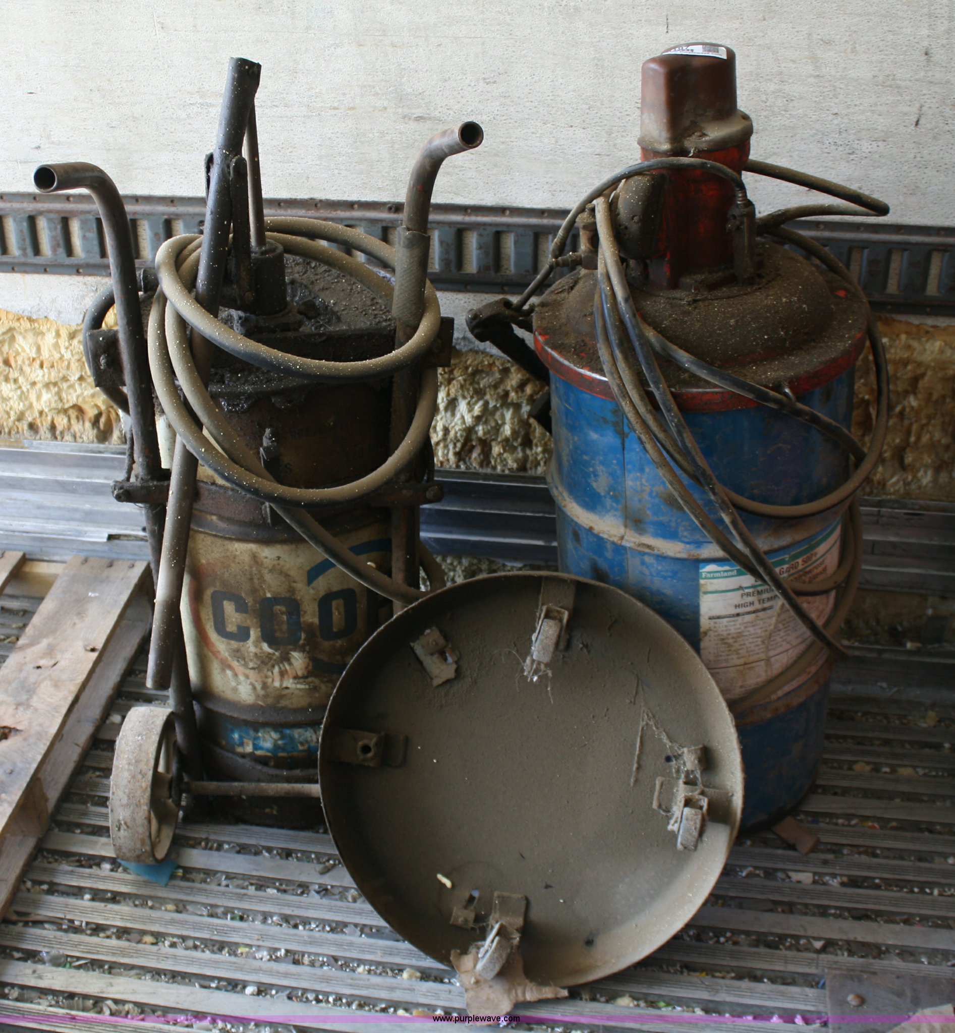Oil and grease caddies with pumps in Paola, KS | Item 5107 sold ...