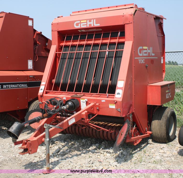 Gehl RB1875 round baler in Topeka, KS | Item 5093 sold | Purple Wave