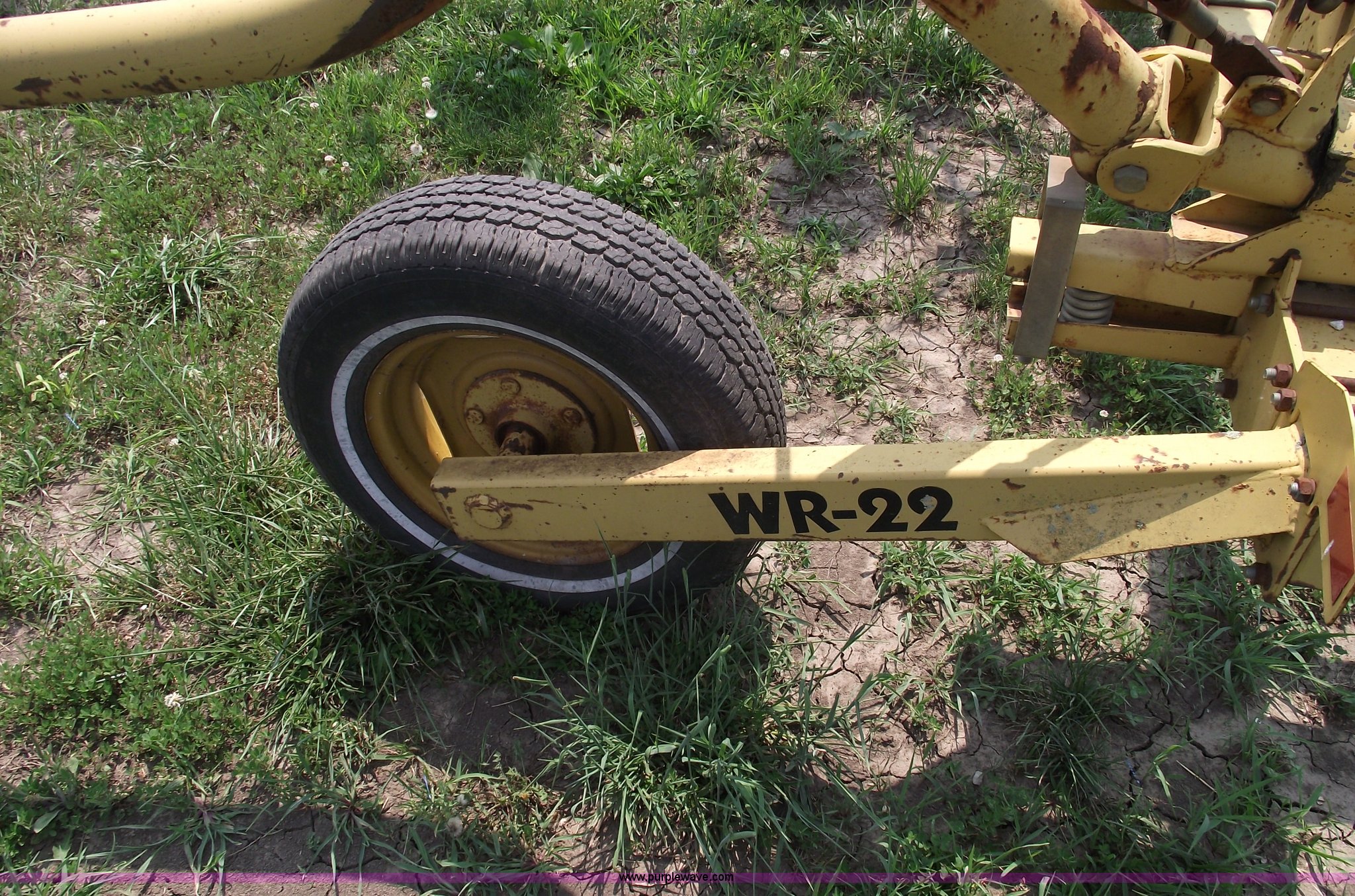 Vermeer WR22 10 wheel rake in Harrisonville, MO | Item 5400 sold ...