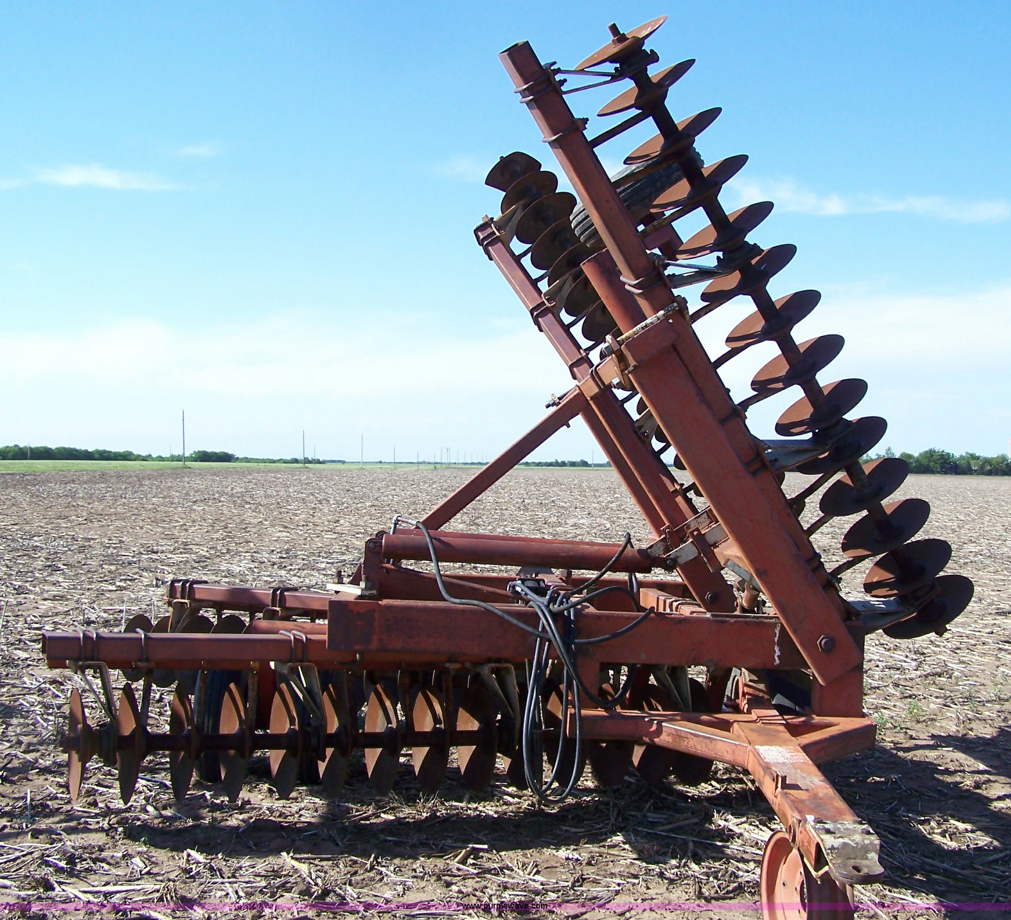 Crust Buster 21' offset disk in Bushton, KS | Item 7283 sold | Purple Wave