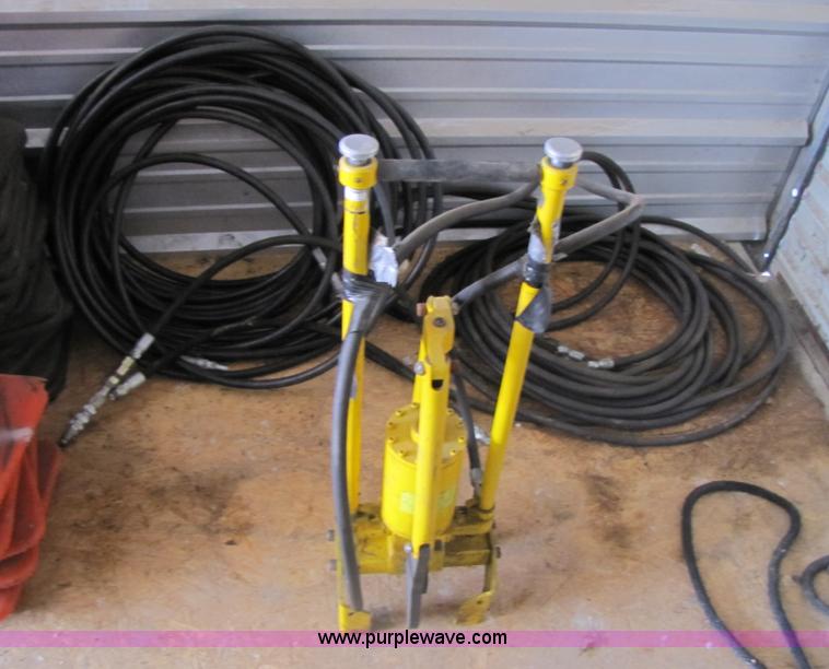 4" hydraulic line cutter in Belton, TX | Item 3474 sold | Purple Wave