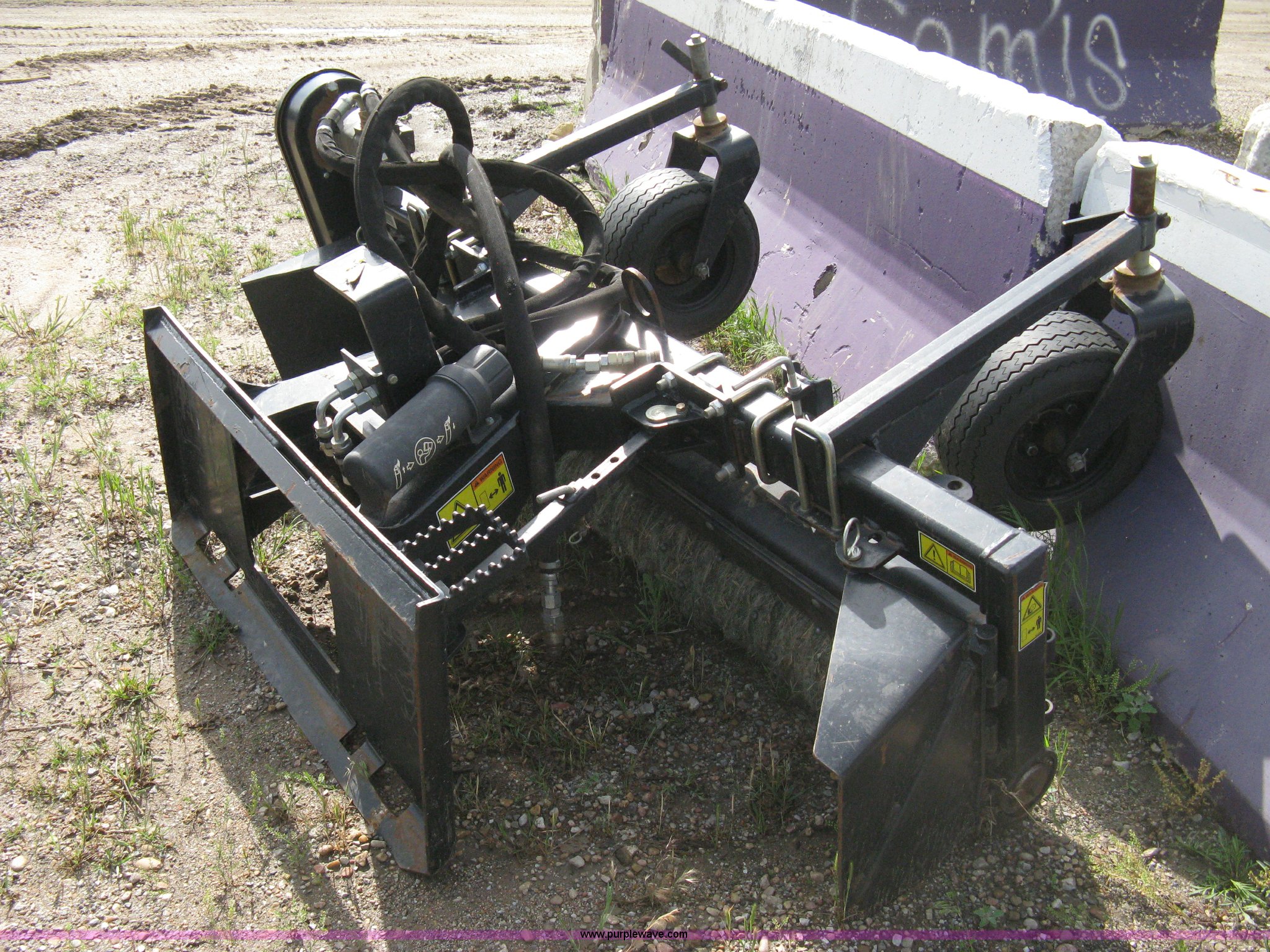 2007 Caterpillar PR172 power rake in Sedgwick, KS | Item 8087 sold ...