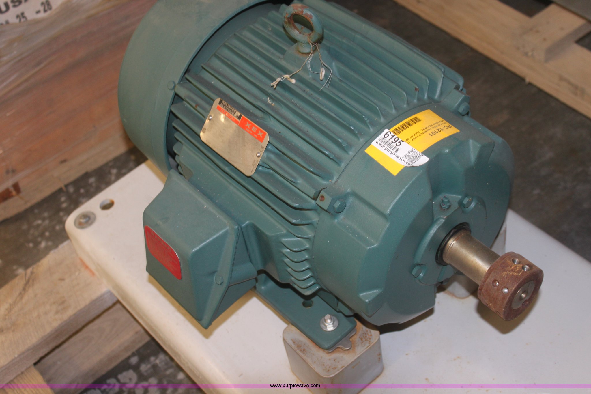 Reliance Electric 15 HP electric motor in Colwich, KS | Item 6195 sold ...