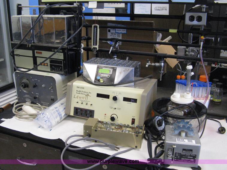 Assorted lab equipment in Wichita, KS | Item 8018 sold | Purple Wave