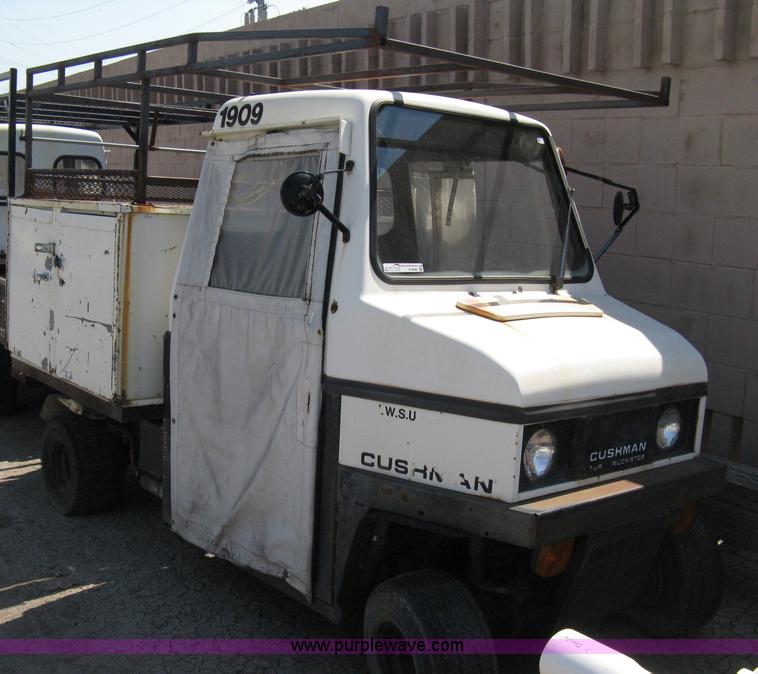 1986 Cushman utility vehicle in Wichita, KS | Item A9483 sold | Purple Wave