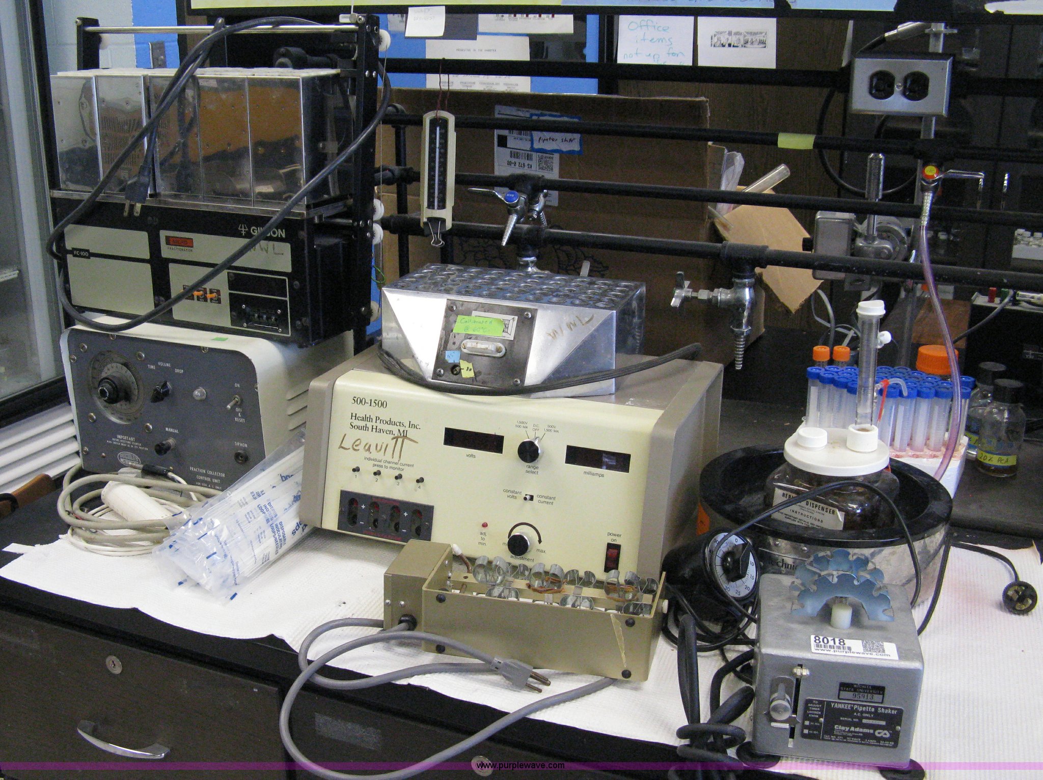 Assorted lab equipment in Wichita, KS | Item 8018 sold | Purple Wave