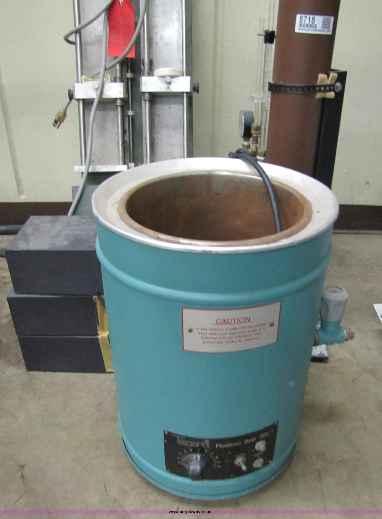 Assorted lab equipment in Manhattan, KS | Item 8718 sold | Purple Wave