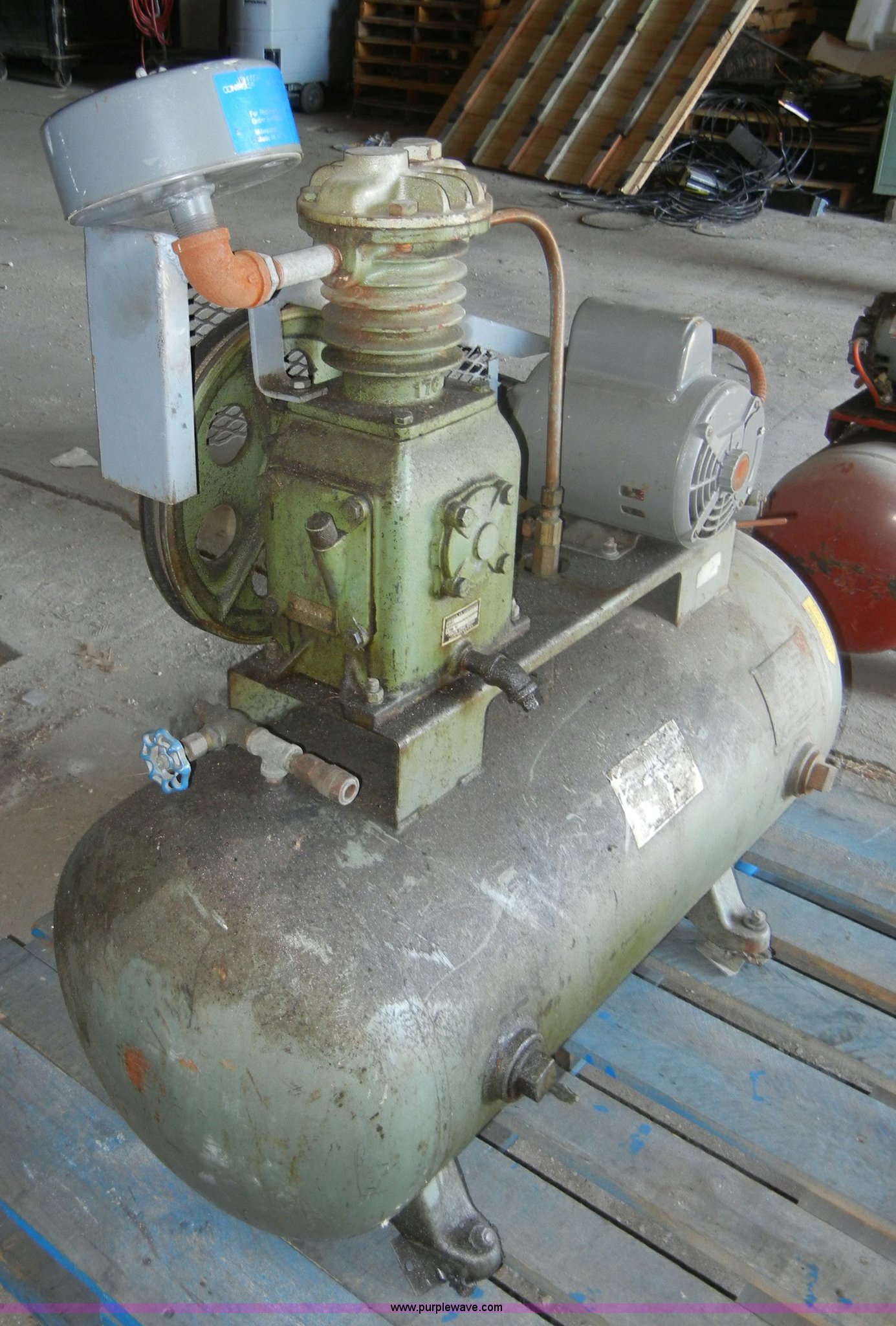 1963 Johnson 400J air compressor in Chapman, KS | Item A9223 sold ...