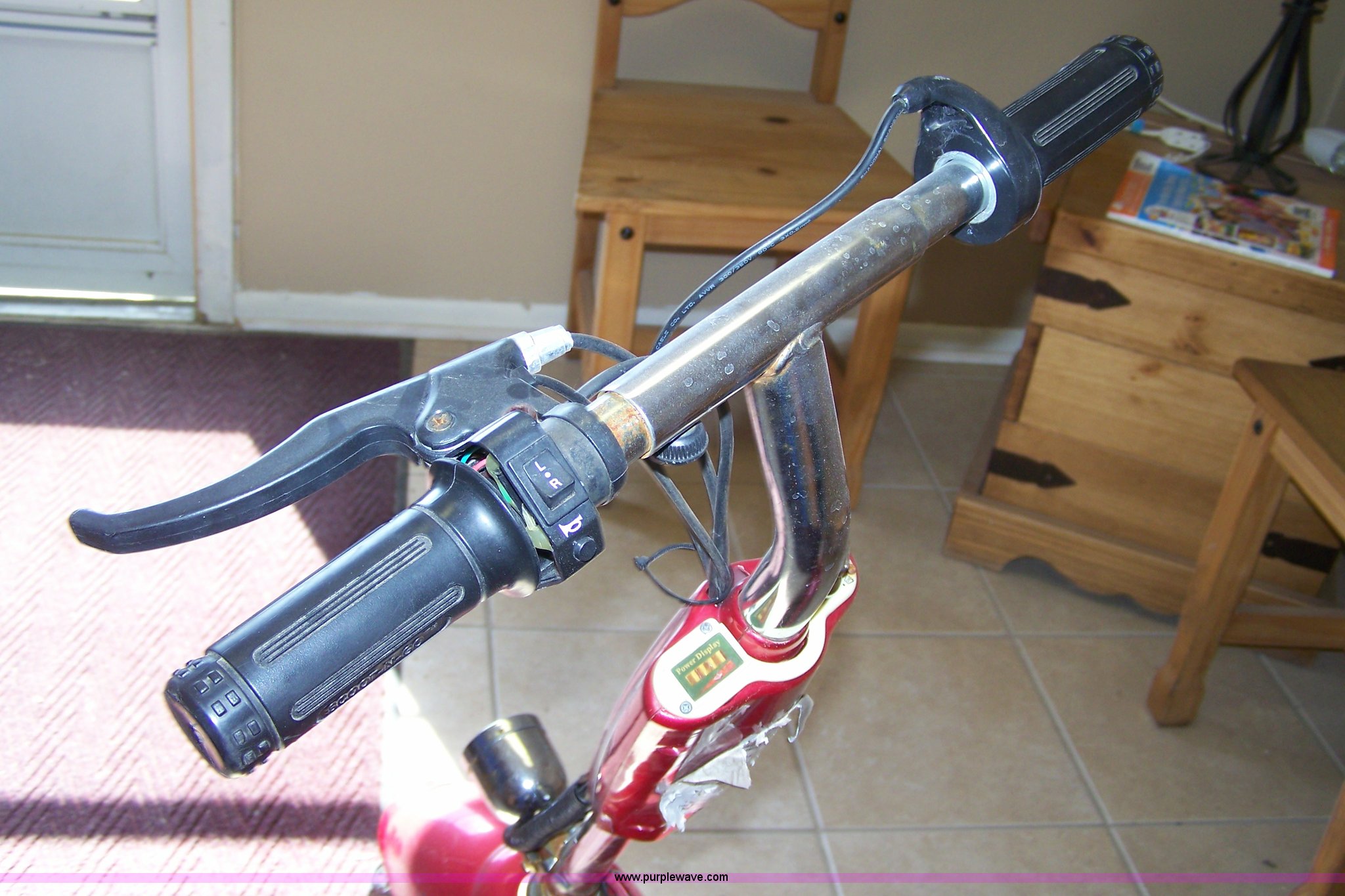 Scoot N-Go electric scooter in Hays, KS | Item 7372 sold | Purple Wave