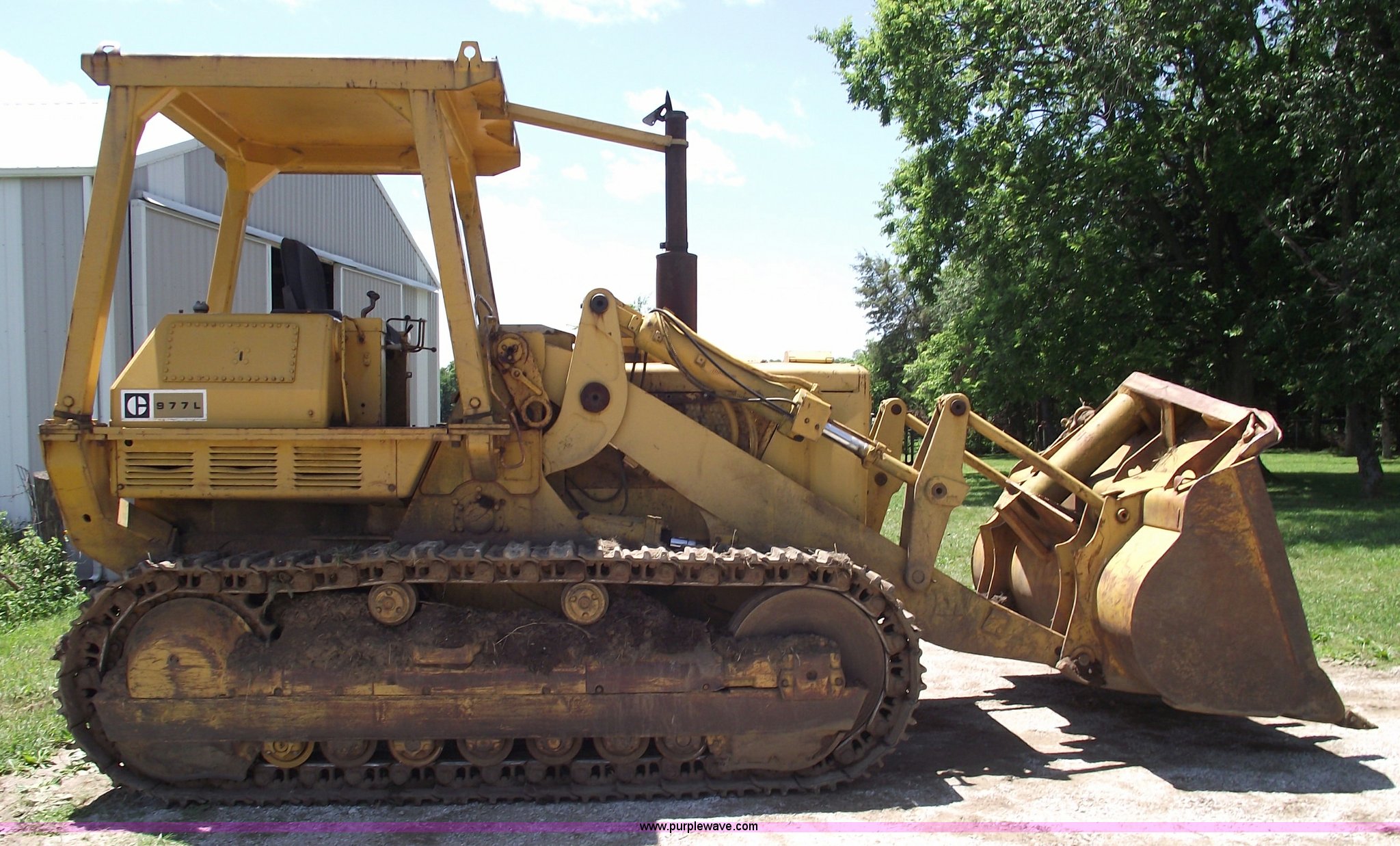 1972 Caterpillar 977L track loader in Clinton, MO | Item A4242 sold ...