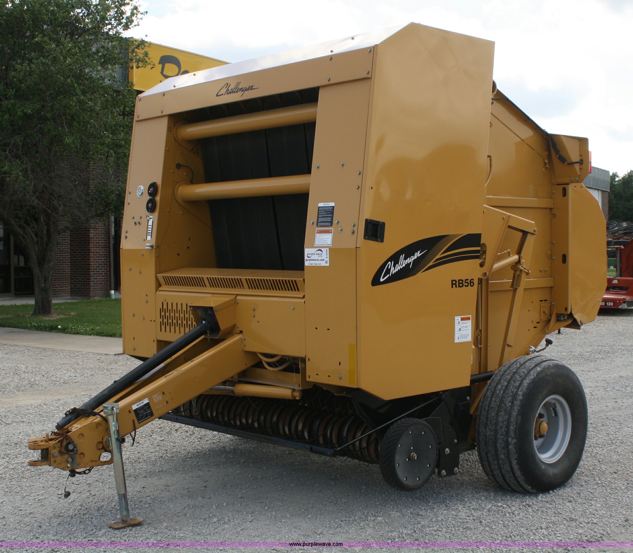 2006 AGCO Challenger RB56 5x6 round baler in Chillicothe, MO | Item ...