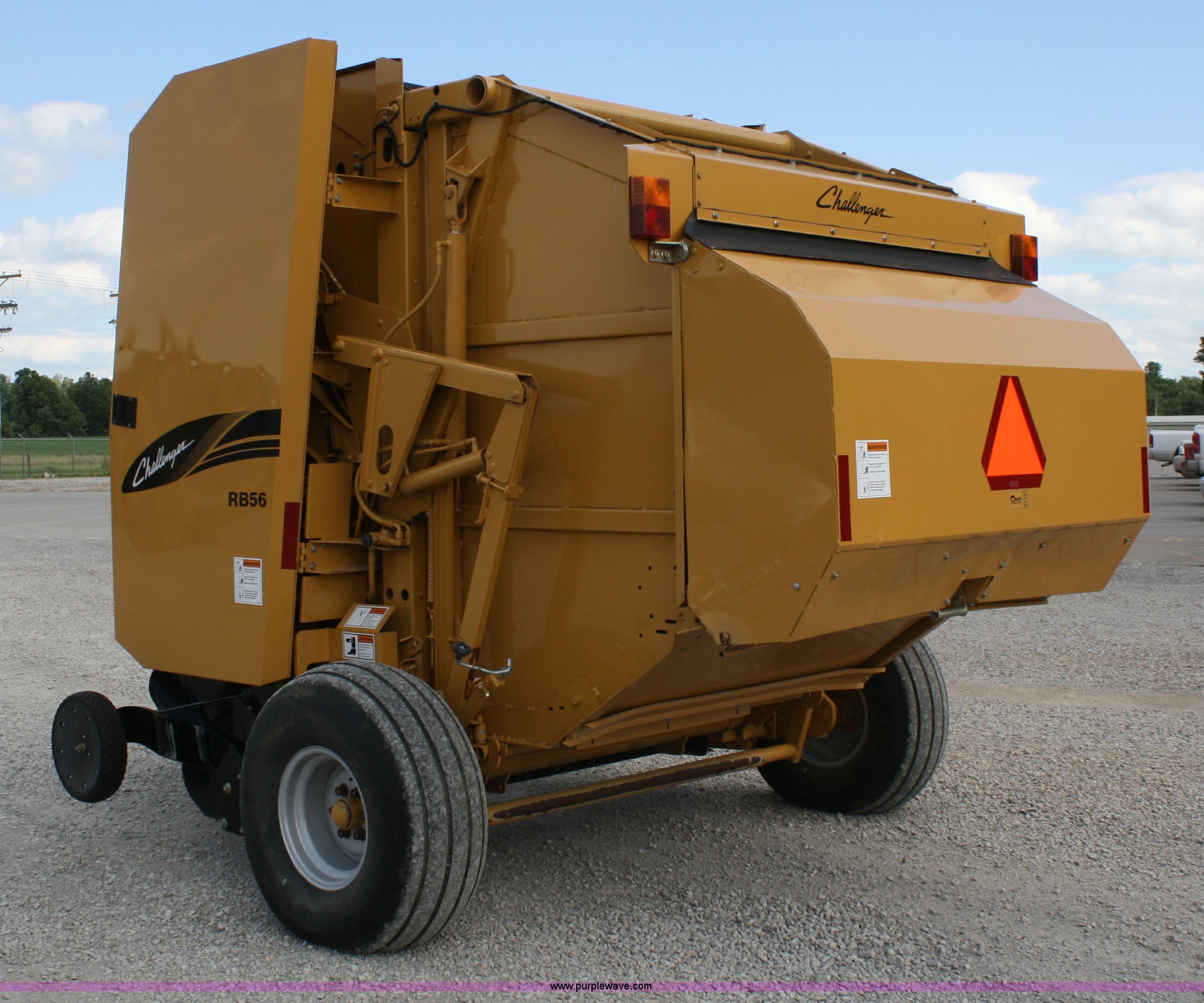 2006 AGCO Challenger RB56 5x6 round baler in Chillicothe, MO | Item ...