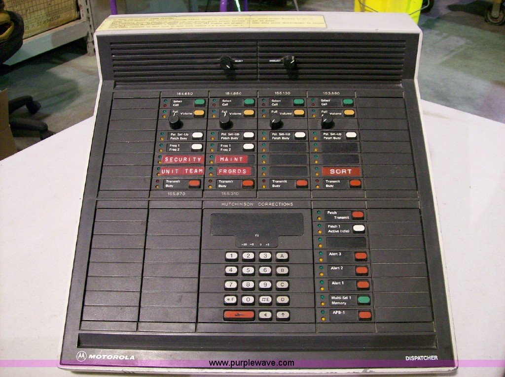 Motorola dispatcher desktop control console in Hutchinson, KS | Item ...
