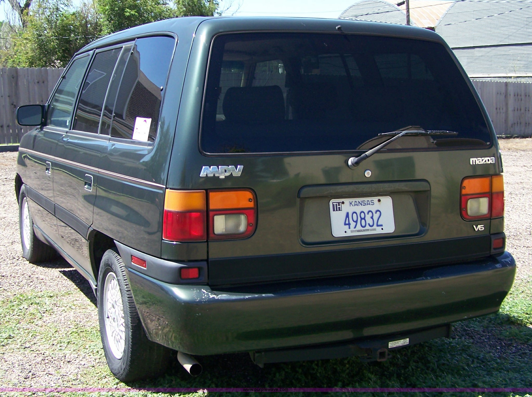 1996 Mazda MDV in Colby, KS | Item A4534 sold | Purple Wave