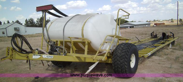 Ag Shield drag type shielded sprayer in Wolfforth, TX | Item A1195 sold ...