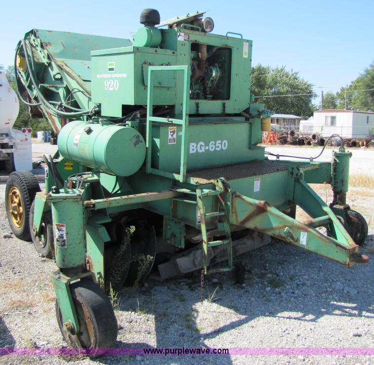 Barber green BG650 windrow elevator in Topeka, KS | Item 5282 sold ...