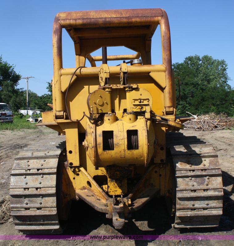 1956 Caterpillar D8G dozer in Lansing, KS | Item A2158 sold | Purple Wave
