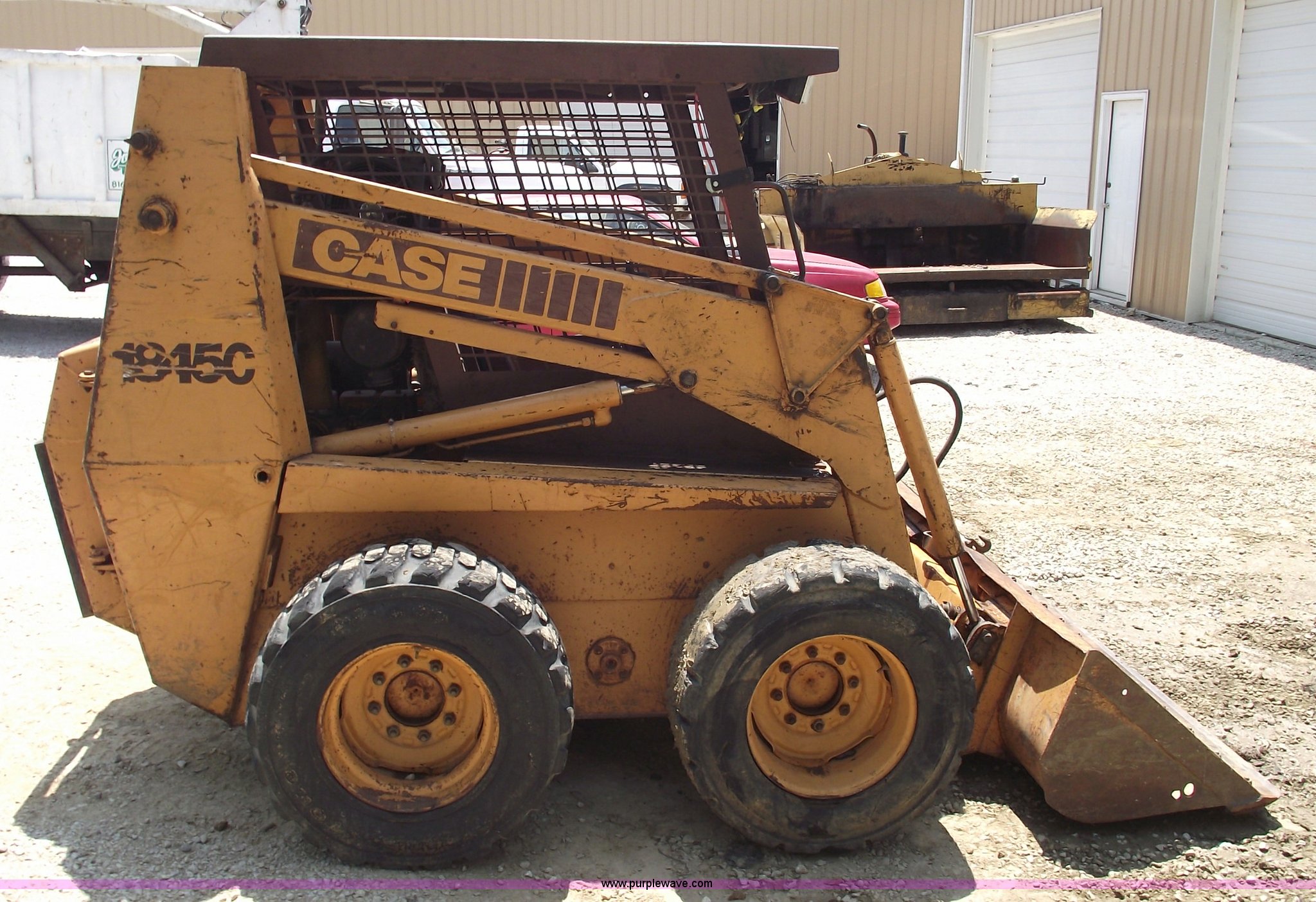 Case 1845C uni-loader in Harrisonville, MO | Item A4136 sold | Purple Wave