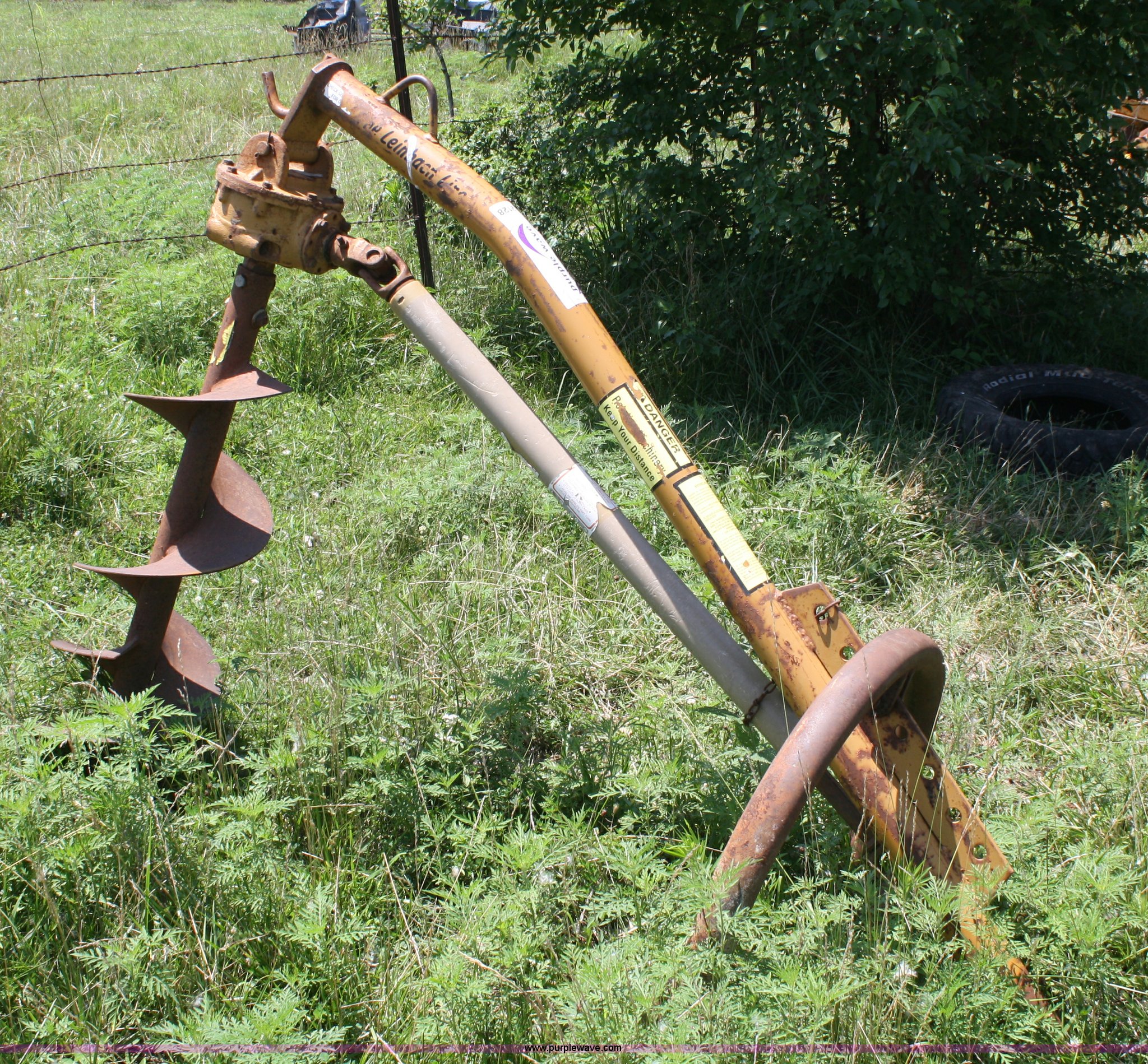 Leinbach three point post hole digger in Tonganoxie, KS | Item A2128 ...