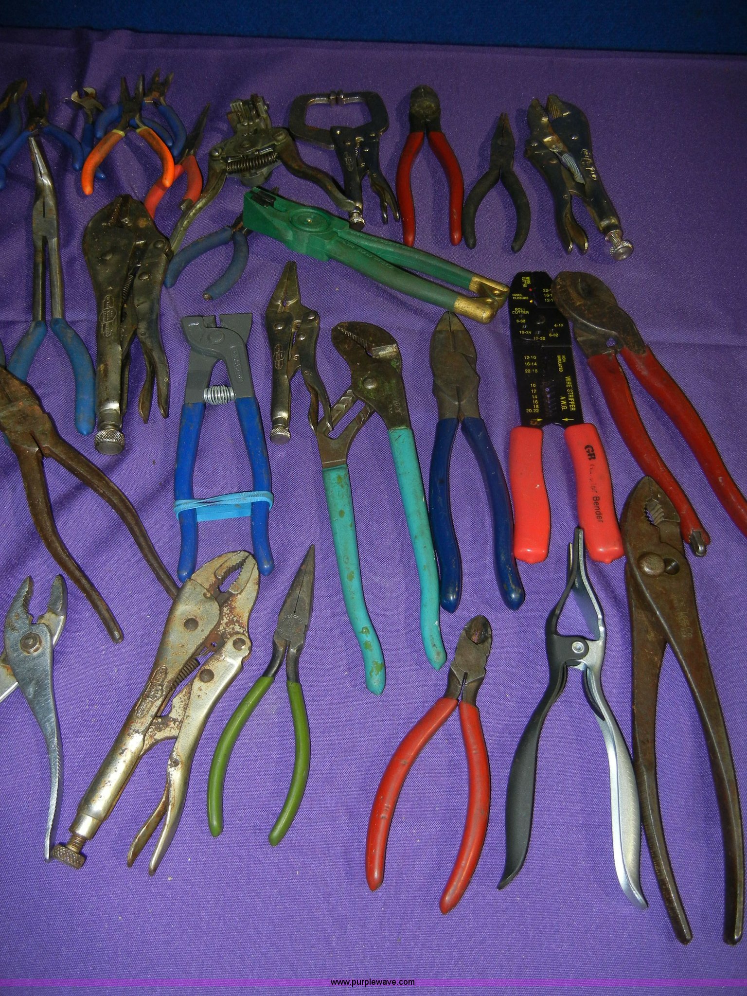 Assorted tools in Manhattan, KS | Item D9750 sold | Purple Wave