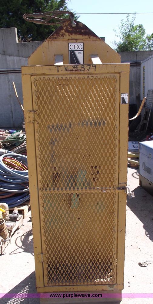 Oxygen and acetylene tank cage in Columbia, MO | Item A9445 sold ...