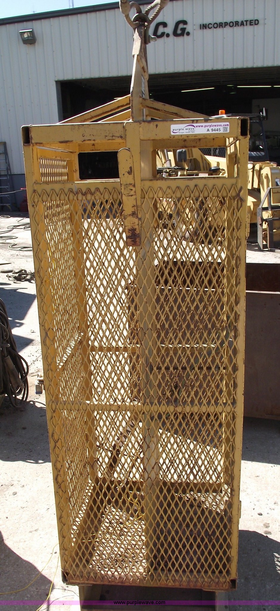 Oxygen and acetylene tank cage in Columbia, MO | Item A9445 sold ...