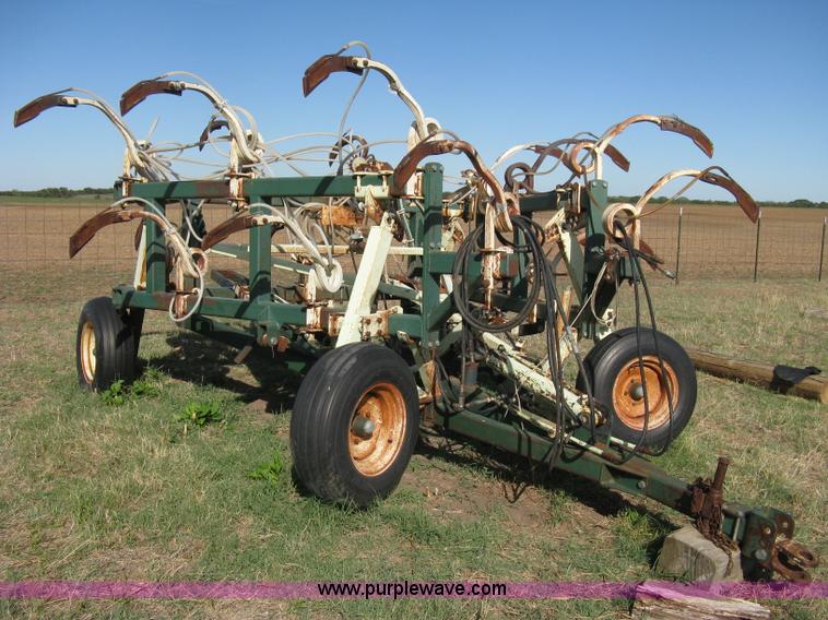 QuinStar A25 anhydrous applicator in Clearwater, KS | Item A4327 sold ...