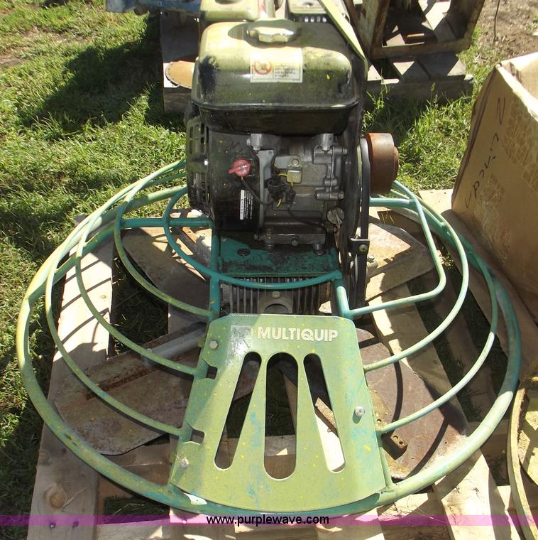 2007 Whiteman 36" power trowel in Roca, NE | Item G9255 sold | Purple Wave