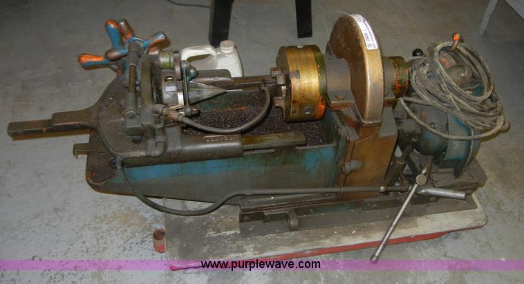Beaver pipe threading machine in Manhattan, KS | Item F9282 sold ...