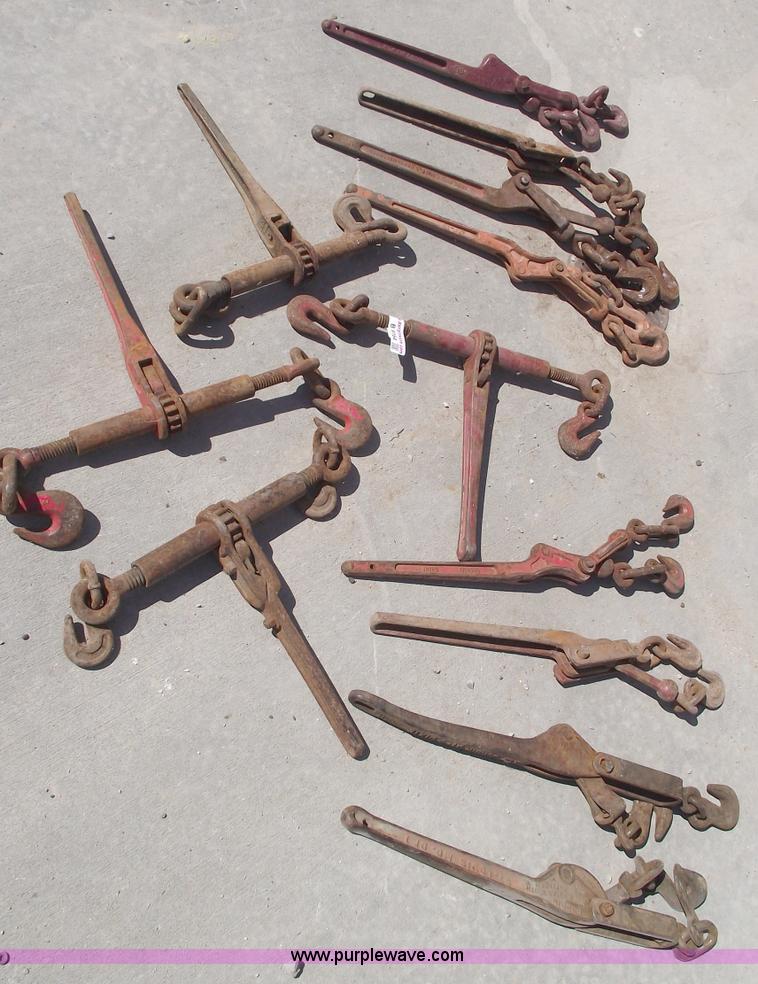 (12) assorted chain boomers in Liberty, MO | Item B9164 sold | Purple Wave