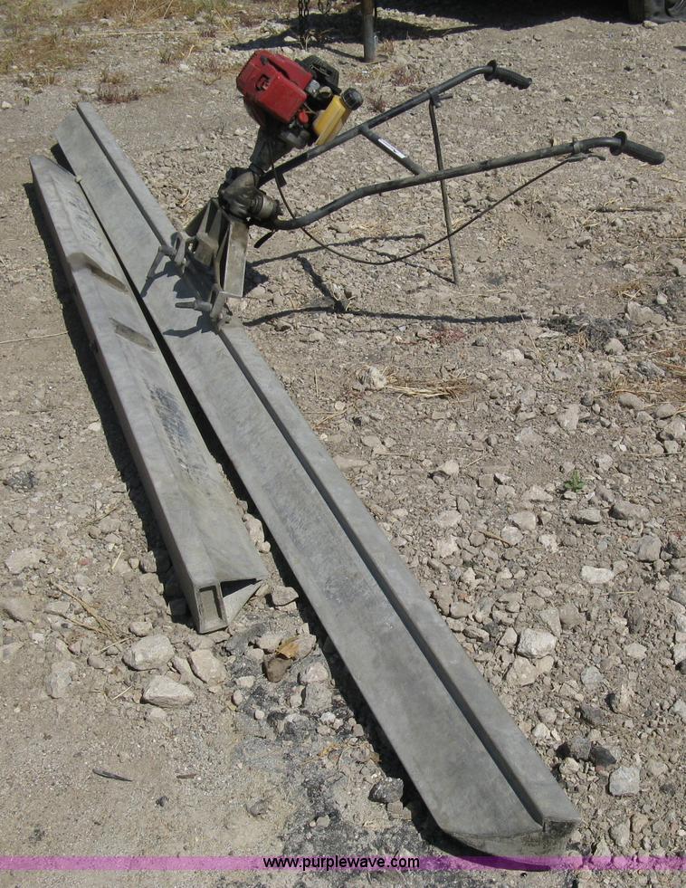 Screed King handheld power screed in Wichita, KS | Item B9559 sold ...