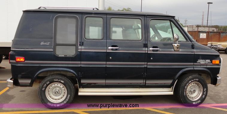 1993 Chevrolet G20 Mark III van in Manhattan, KS | Item A3105 sold ...