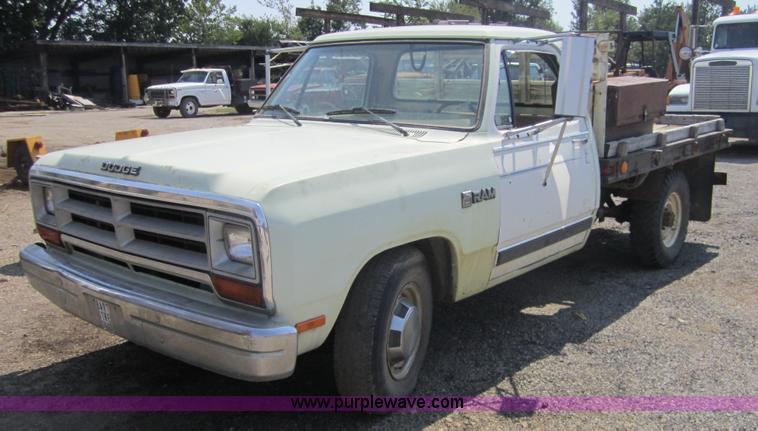 1987 Dodge Ram 250 pickup truck in Columbus, KS | Item H9757 sold ...