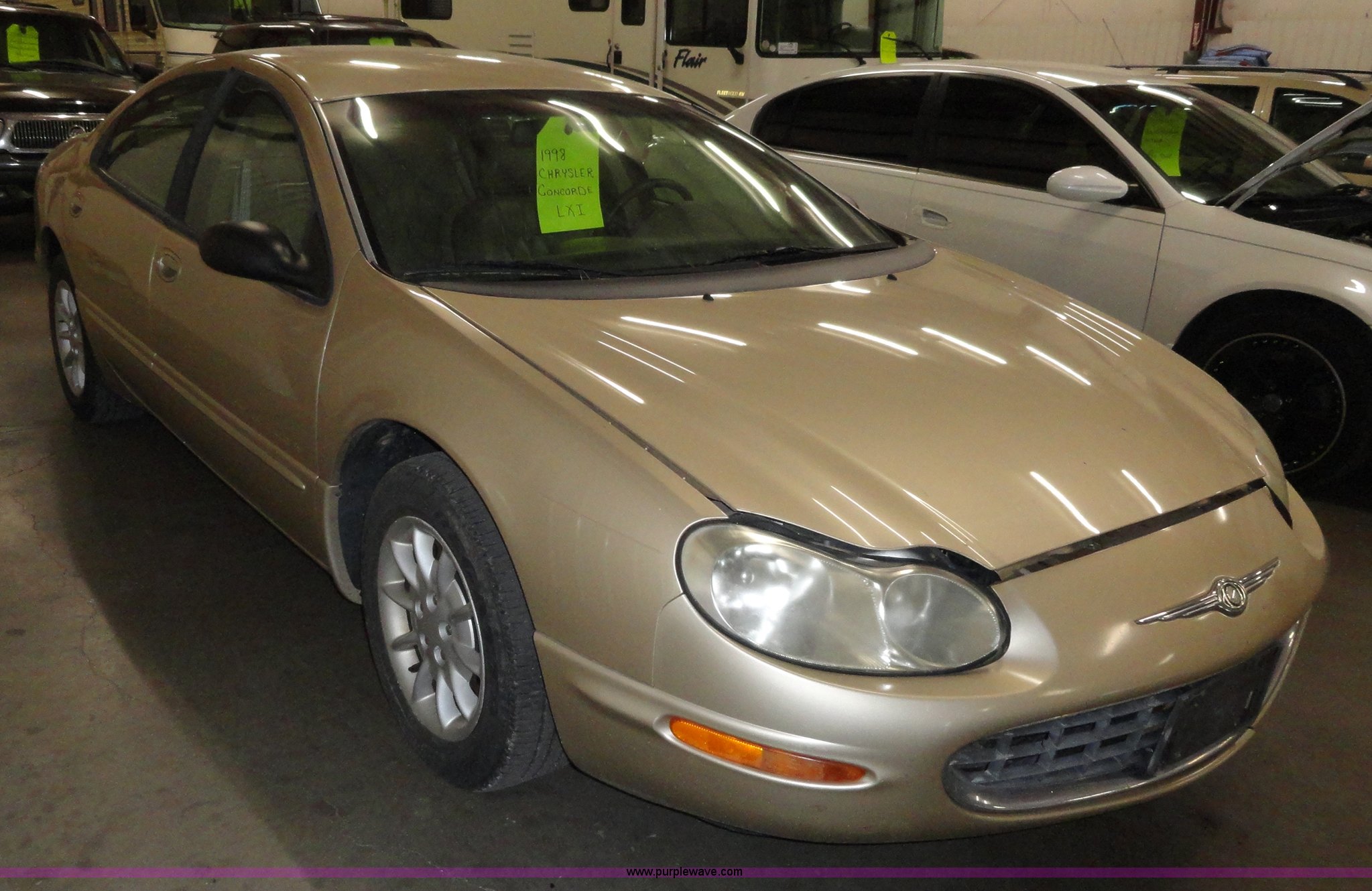 1998 Chrysler Concorde LXi in Topeka, KS | Item A3194 sold | Purple Wave