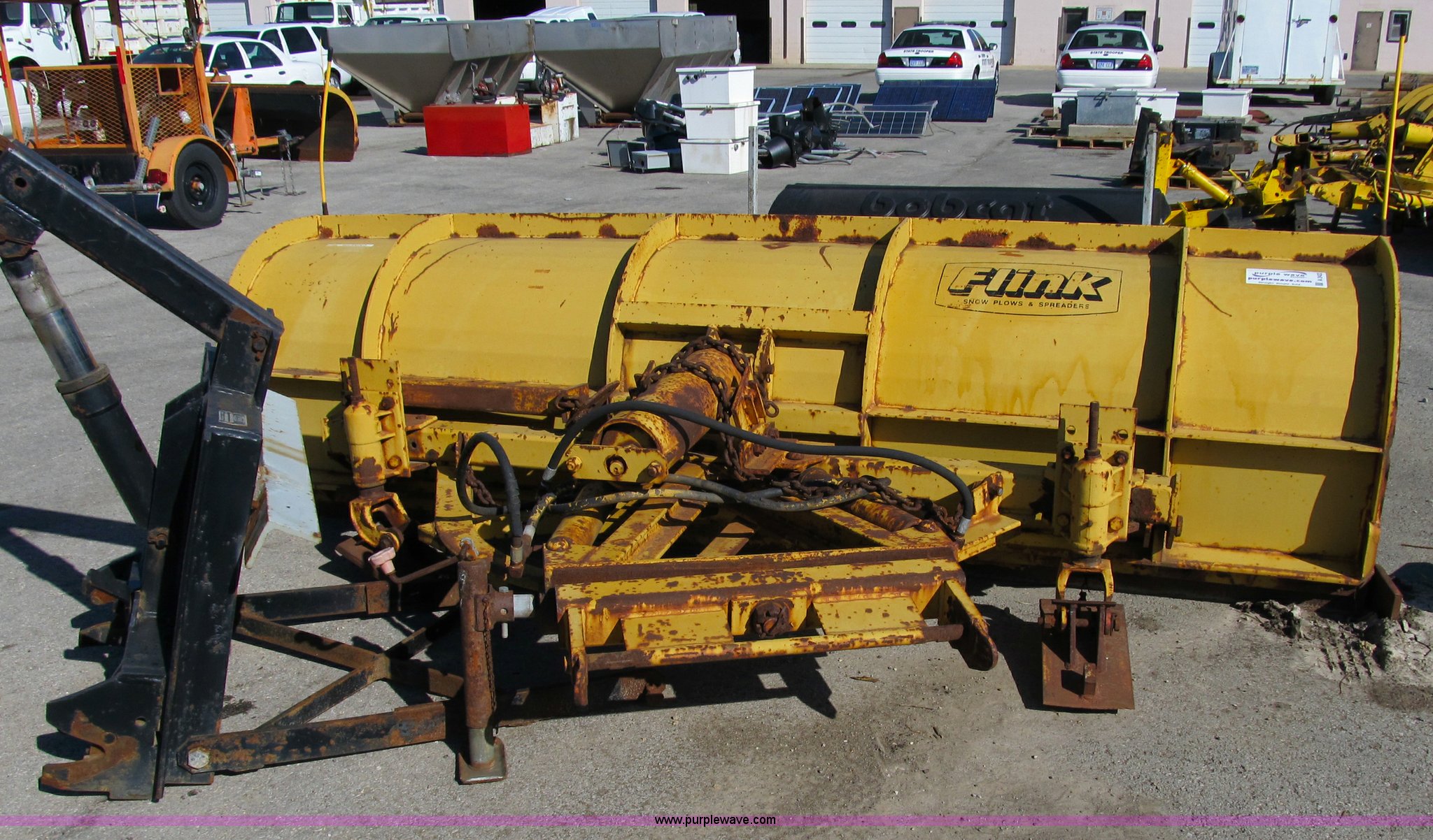Flink 11' snow plow in Topeka, KS | Item A2432 sold | Purple Wave