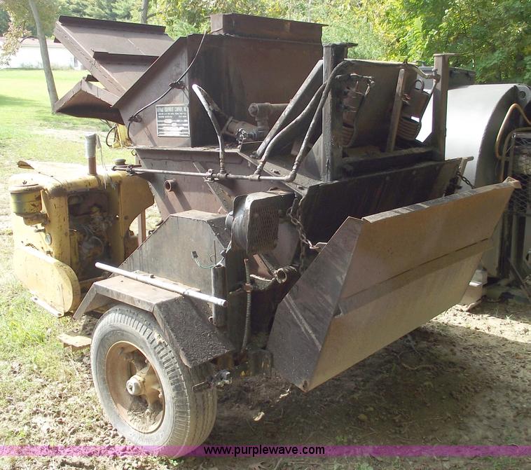 Pug Mill HD6T mounted on asphalt trailer in Washington, IL | Item C5599 ...