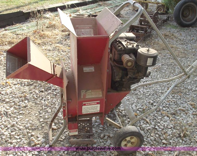 Troy-Bilt Super Tomahawk 4990 chipper shredder in Centerview, MO | Item ...