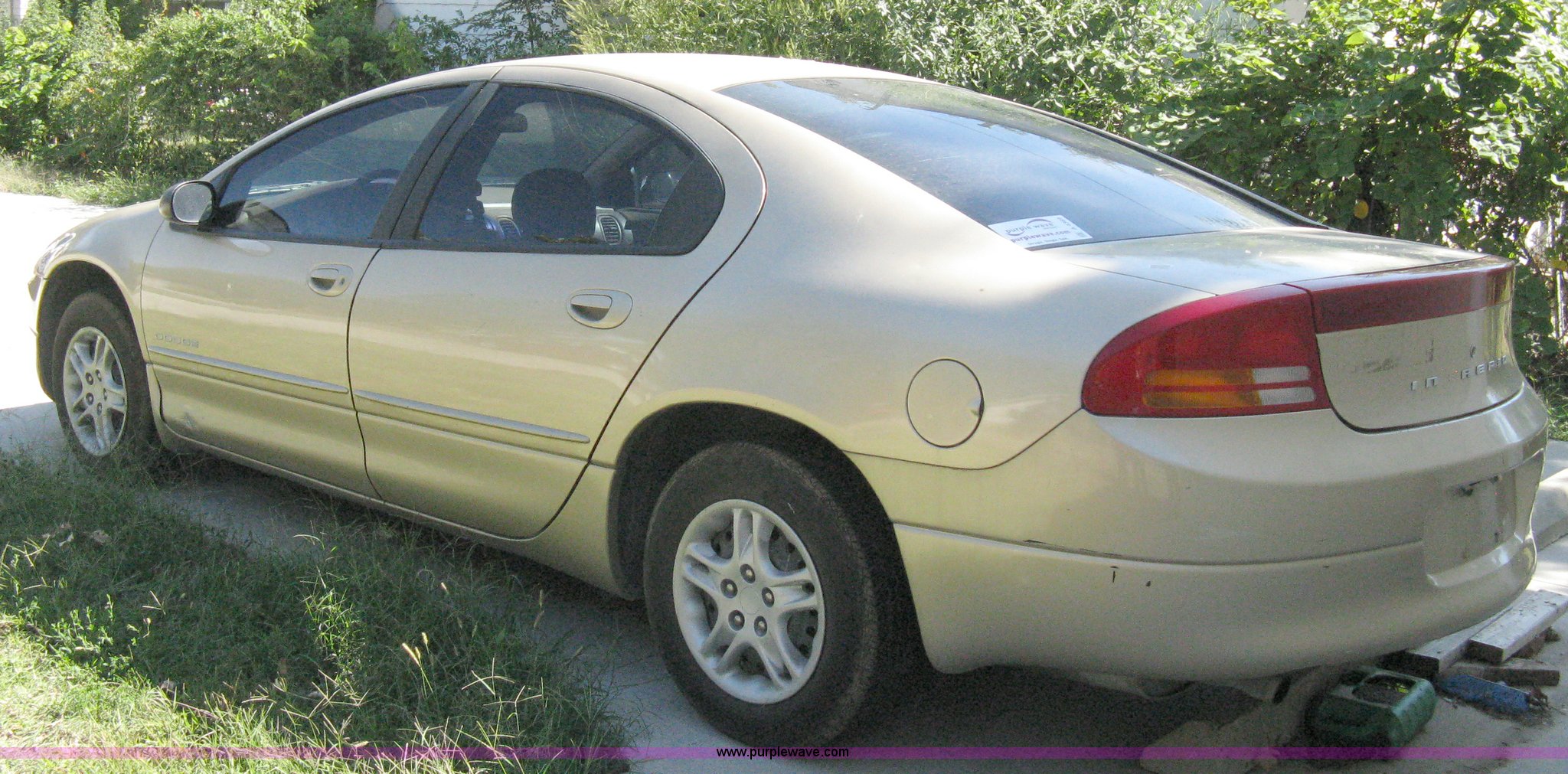 1999 Dodge Intrepid in Wichita, KS | Item A4369 sold | Purple Wave
