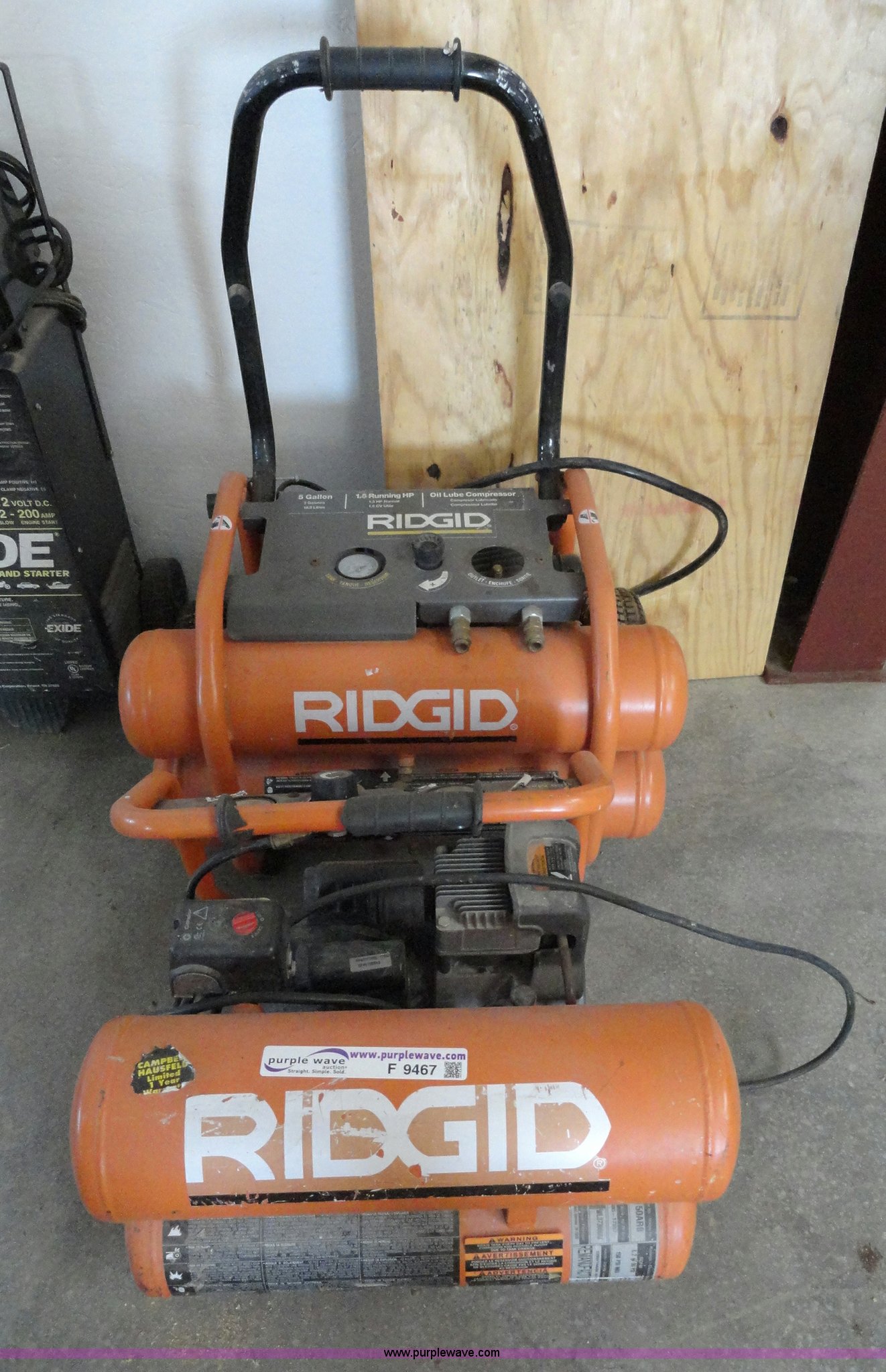 (2) Ridgid air compressors in Manhattan, KS | Item F9467 sold | Purple Wave