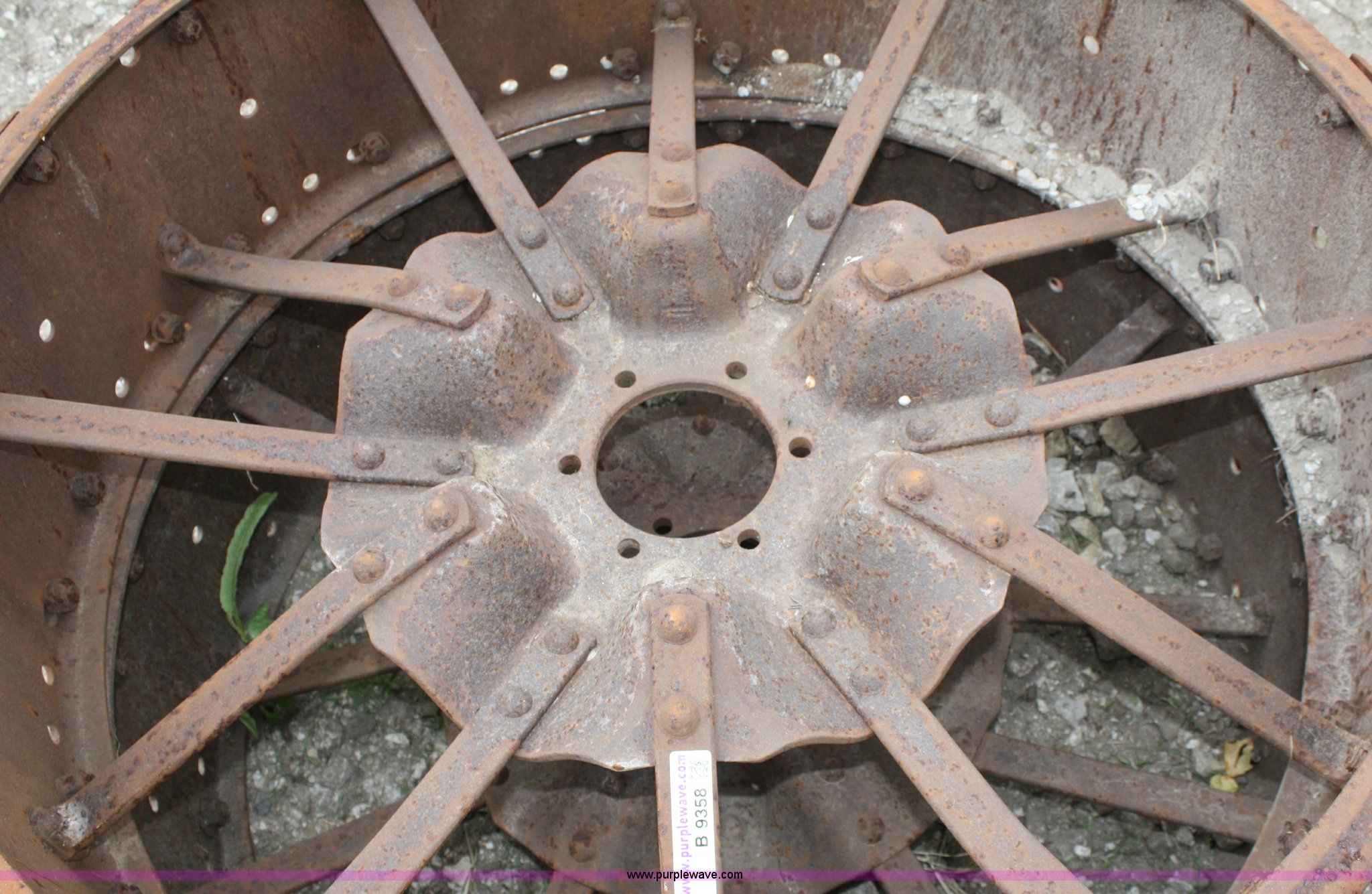 (2) Farmall F20 rear steel wheels in Kansas City, KS | Item B9358 sold ...