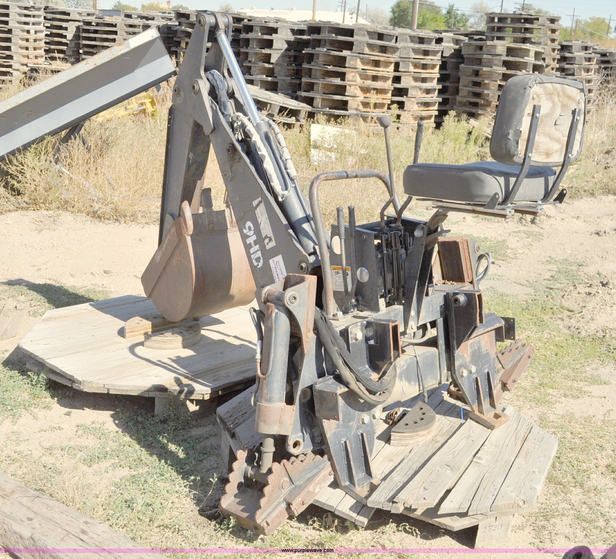 Bradco 9HD backhoe attachment in Brighton, CO | Item A5693 sold ...
