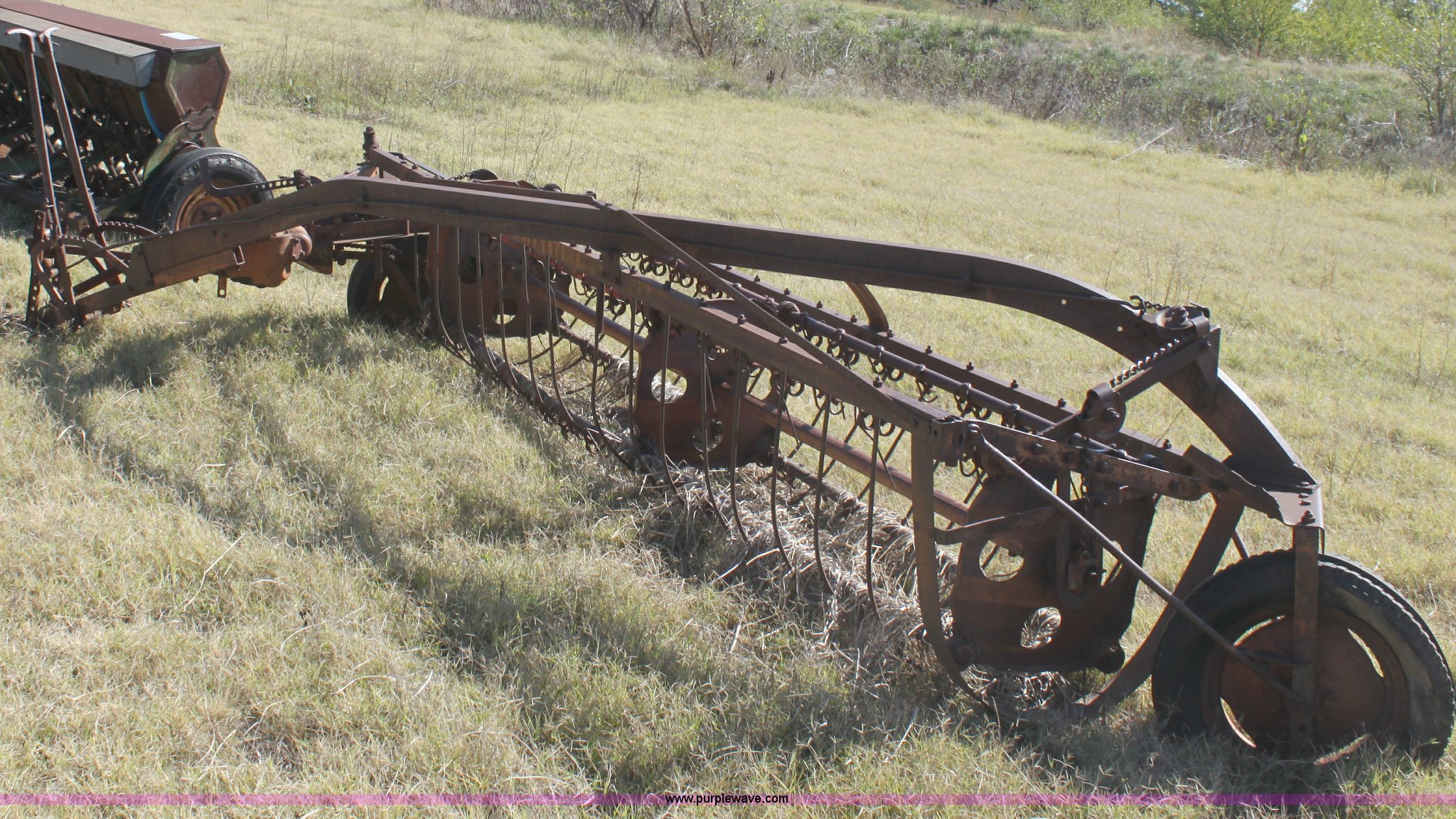 (2) Allis Chalmers hay rakes in Sterling, KS | Item B8524 sold | Purple ...